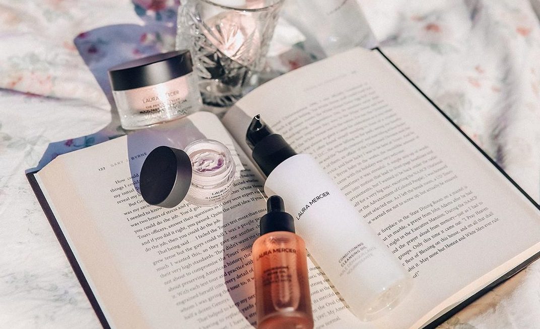 Rekomendasi Produk Skincare Laura Mercier Wajib Coba