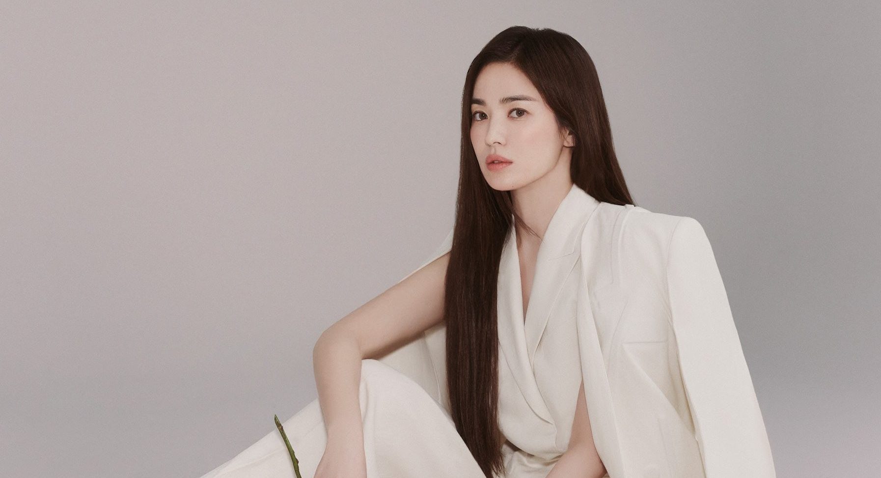 Aktris Korea Song Hye Kyo Jadi Brand Ambassador FENDI