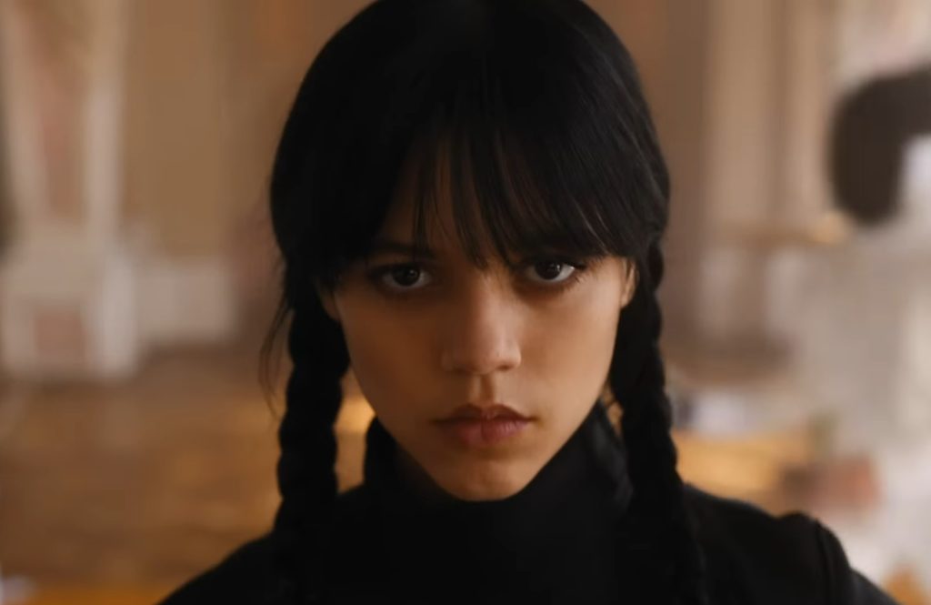 Ini Lipstik Jenna Ortega untuk Makeup Gothic di Wednesday