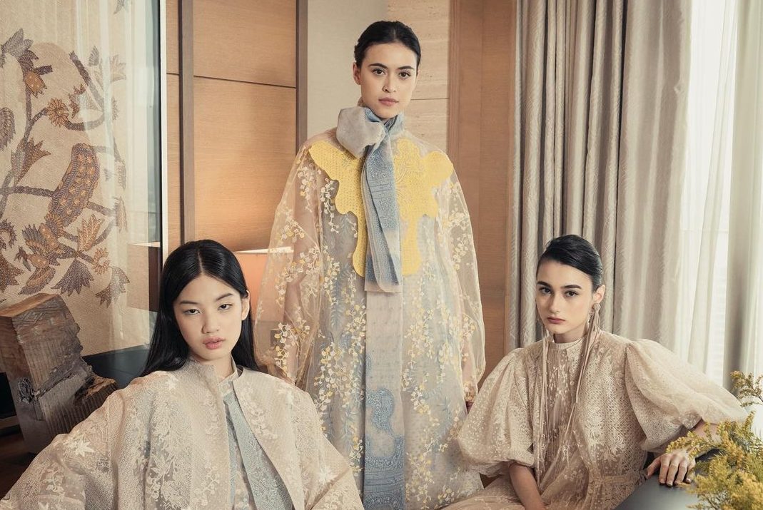 5 Koleksi Fashion Lebaran 2023 untuk Tampil Elegan di Hari Raya